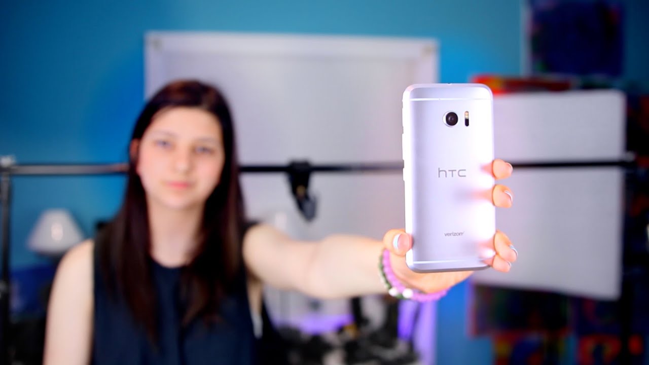 HTC 10 Live Unboxing & First Impressions! - YouTube