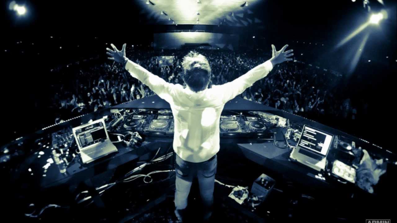 Andy Moor feat. Jessica Sweetman - In Your Arms (Joseph Areas Remix ...