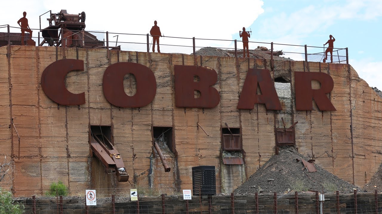 Cobar, New South Wales, Australia - YouTube