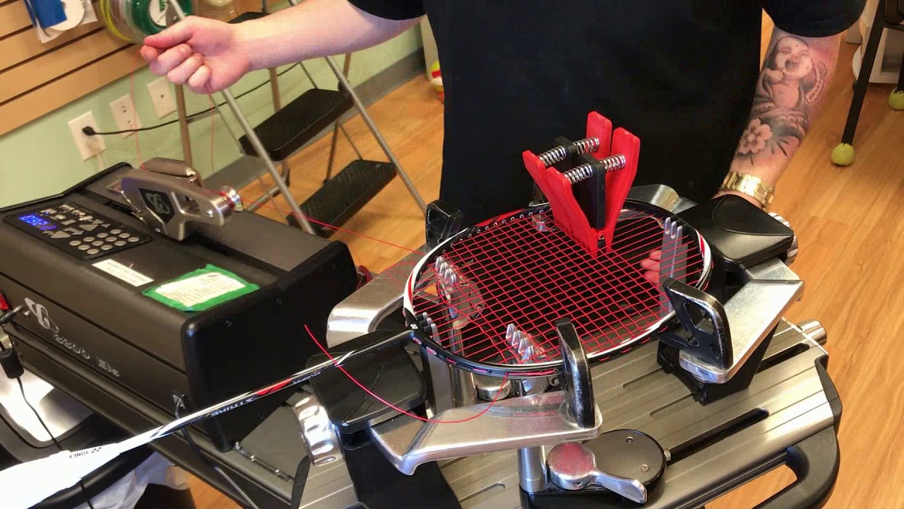 Full Length Movie: How to String a Yonex Duora Z-Strike Badminton ...