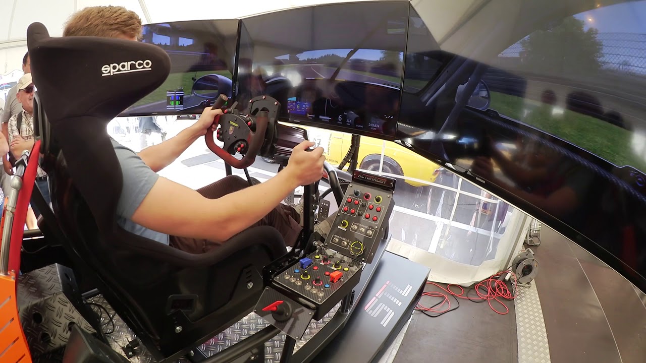 Fahrt am Porsche Rennsimulator Strecke Nürburgring - YouTube