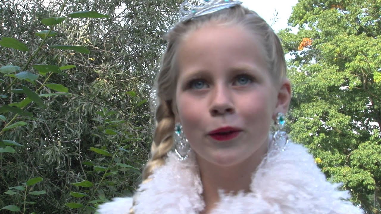 Disney frozen met Romy en Fabie - YouTube