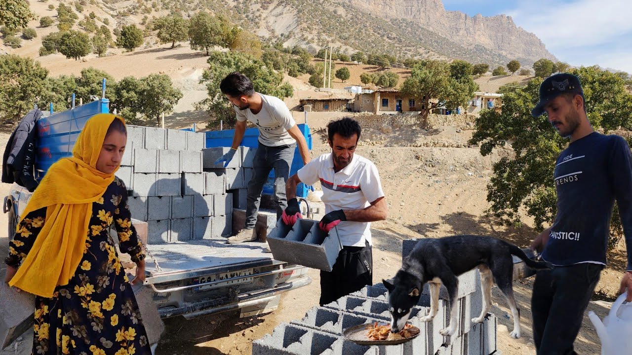 Nomadic life: buying blocks to build a nomadic house, building a ...