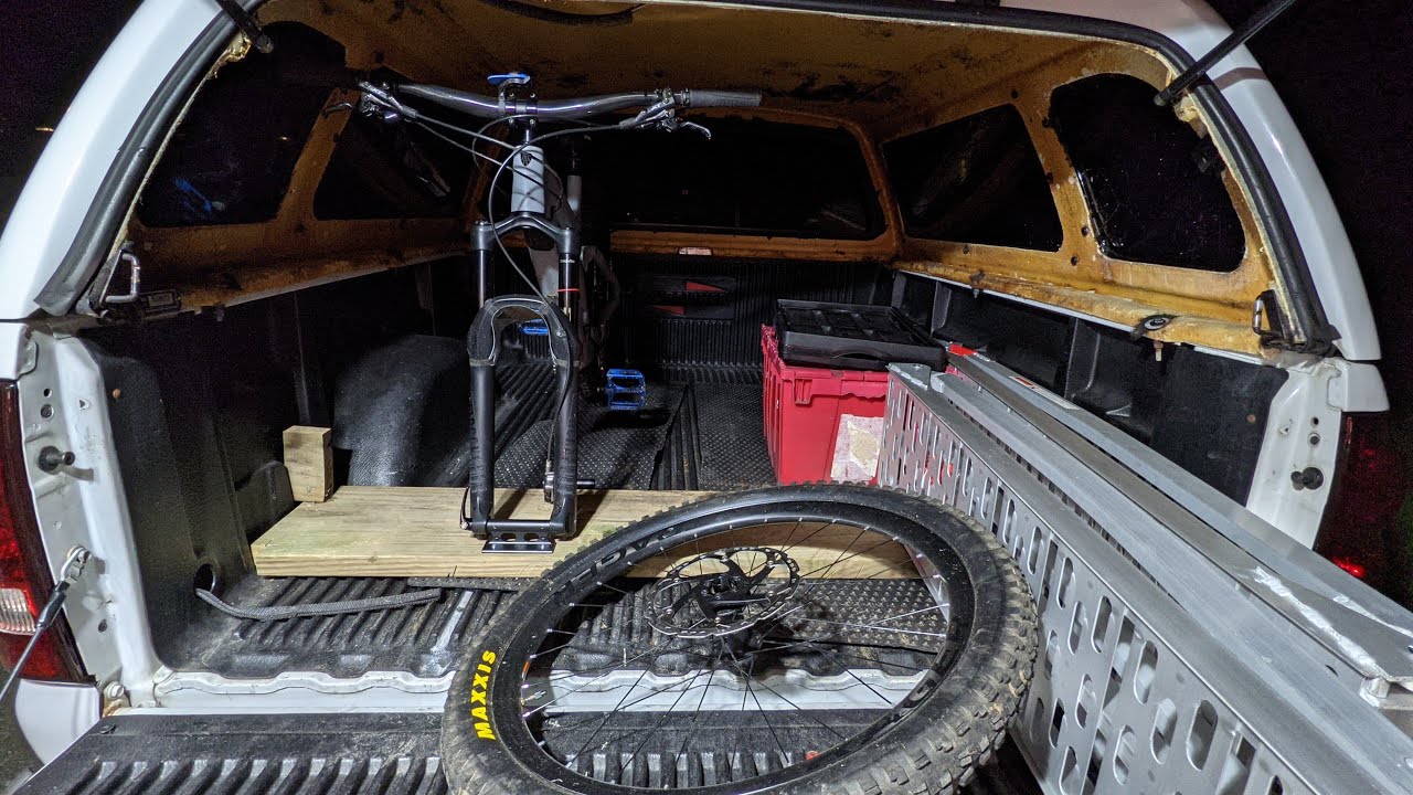 Cheap Truck Bike Rack for $20 - YouTube