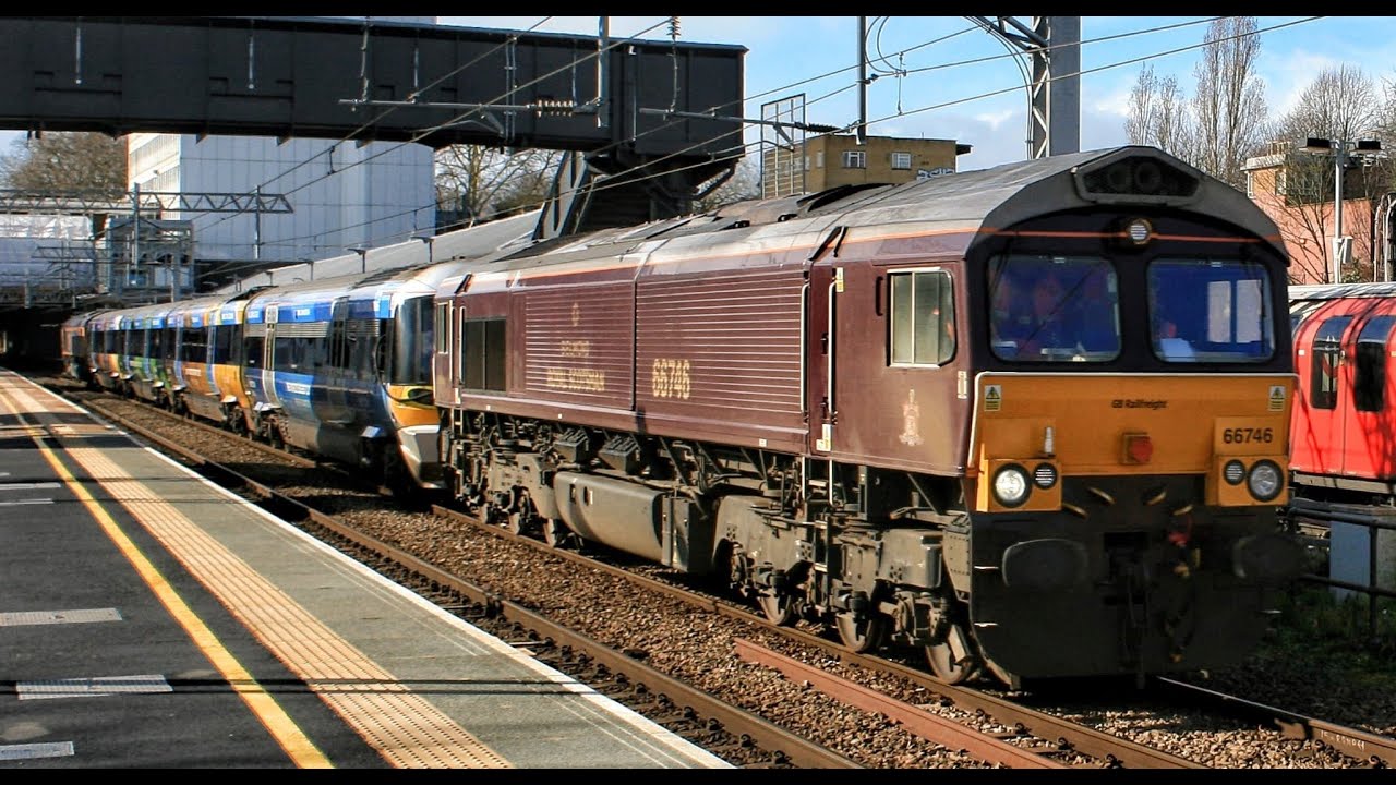 Locomotive Hauled Trains Around London - 29th February 2020 - YouTube