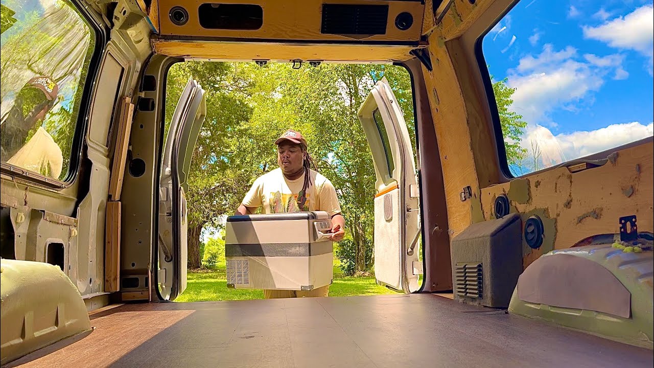 Preparing to leave + Finally Naming my New Van!! - YouTube