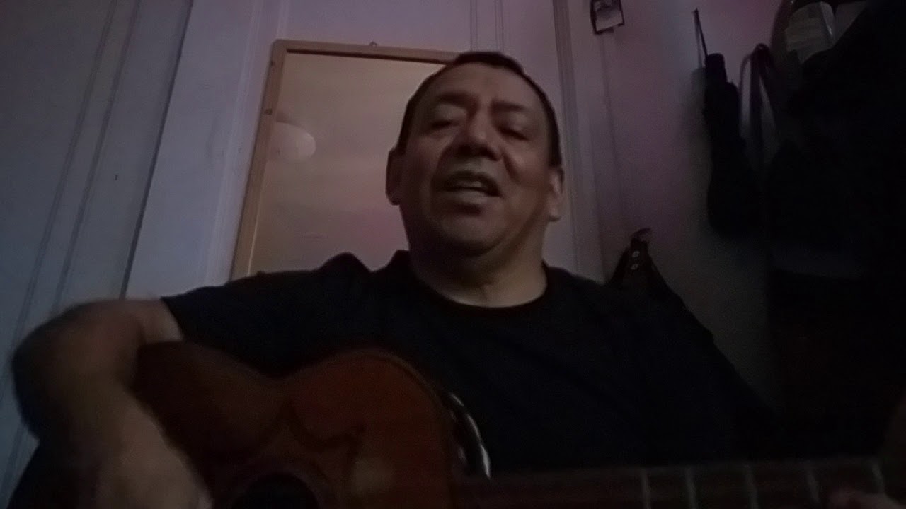 Ramiro Interiano - El hombre vive triste - YouTube Music