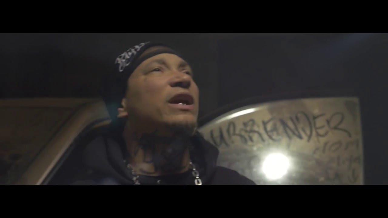 Sevin - Surrender music video - YouTube