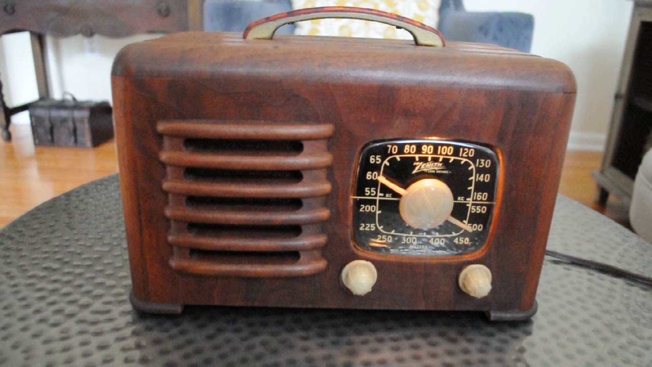 1941 Zenith "Toaster" AM Tube Radio! (RESTORED!) - YouTube