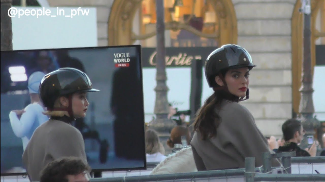 Kendall Jenner & Gigi Hadid on horses for the Vogue World fashion show ...