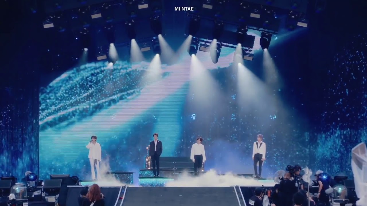 BTS ( 방탄소년단 ) THE TRUTH UNTOLD LIVE - YouTube