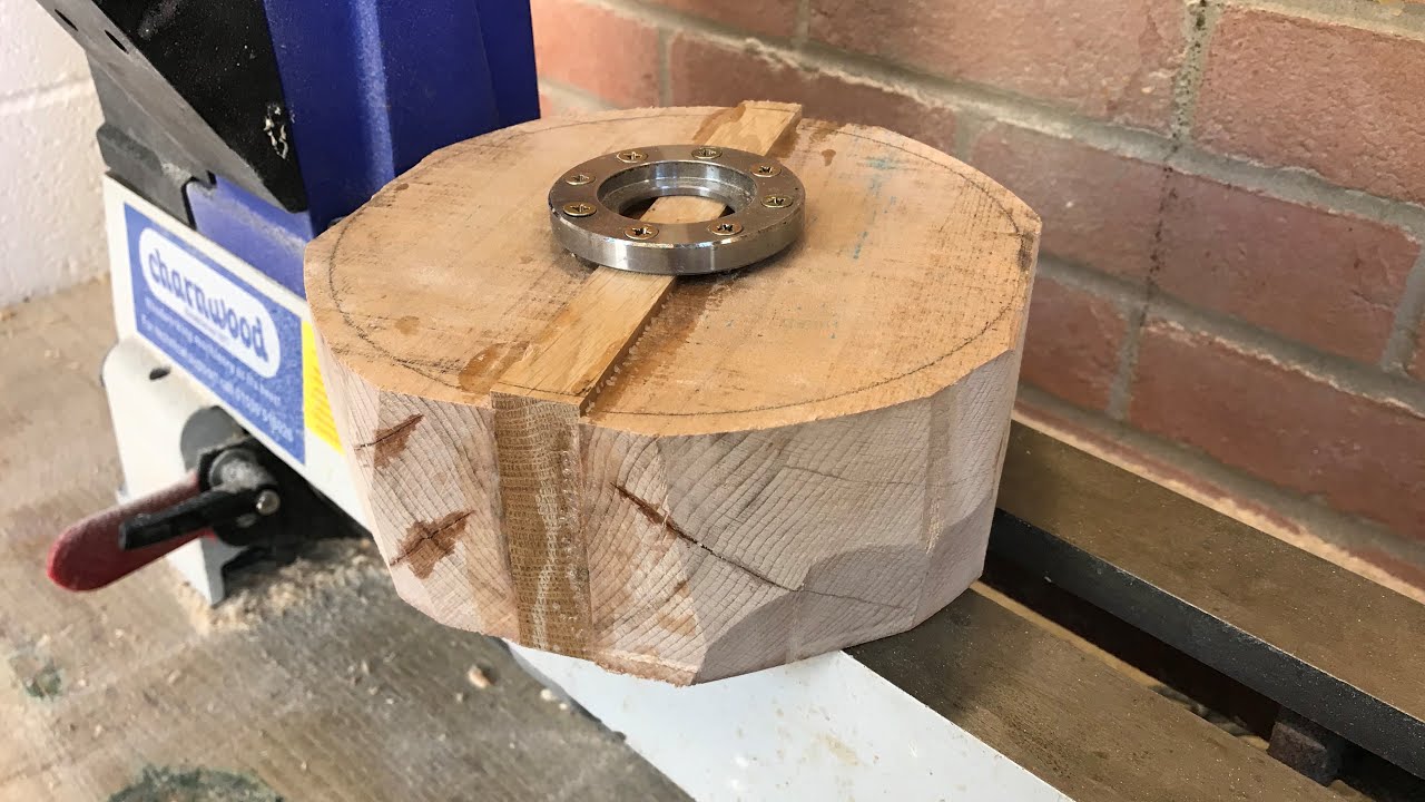 Wood turning - Beech and Oak Bowl - YouTube