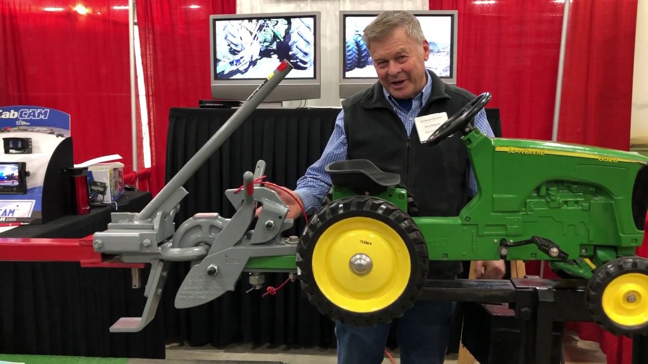Agri-Speed Hitch Demonstration - YouTube