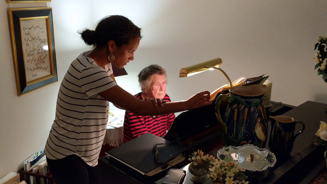 Ali and Sylvia Performance(4) - YouTube