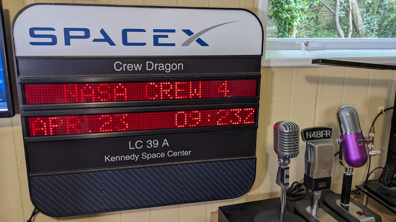 SpaceX Gate Sign Build - YouTube