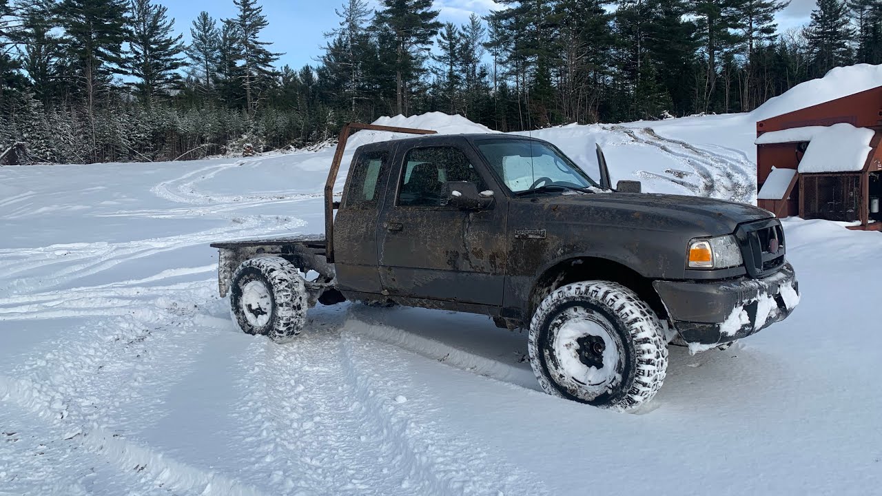 Snow wheeling with 06 ford ranger and 4wd donuts - YouTube
