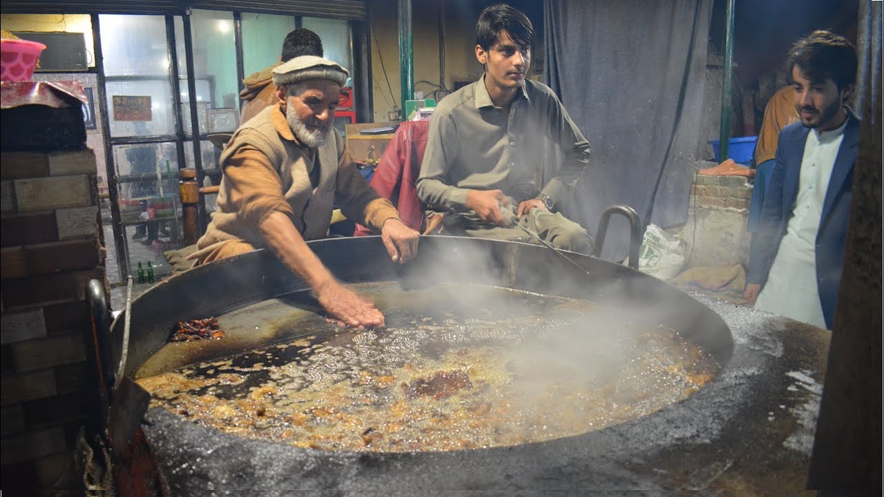 Orignal Rambil Kabab House | Baba Rambil Chaple Kabab - YouTube