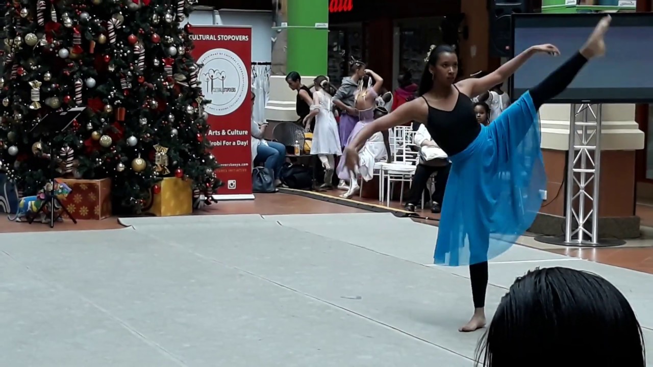 3. Saira Cacho Honduras Dancer at Galleria Mall Nairobi Kenya Christmas ...