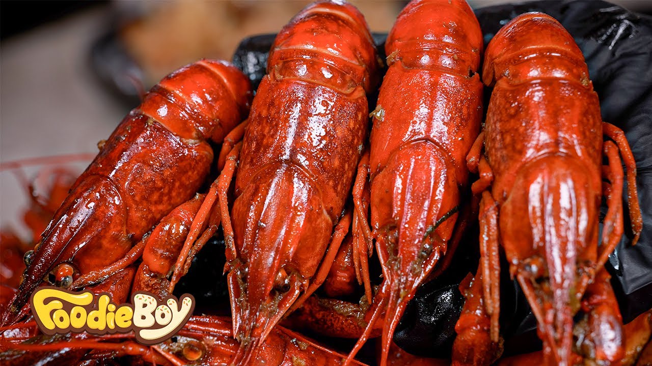 Extreme Spicy Food! Stir-fried Spicy Crawfish Compilation - YouTube