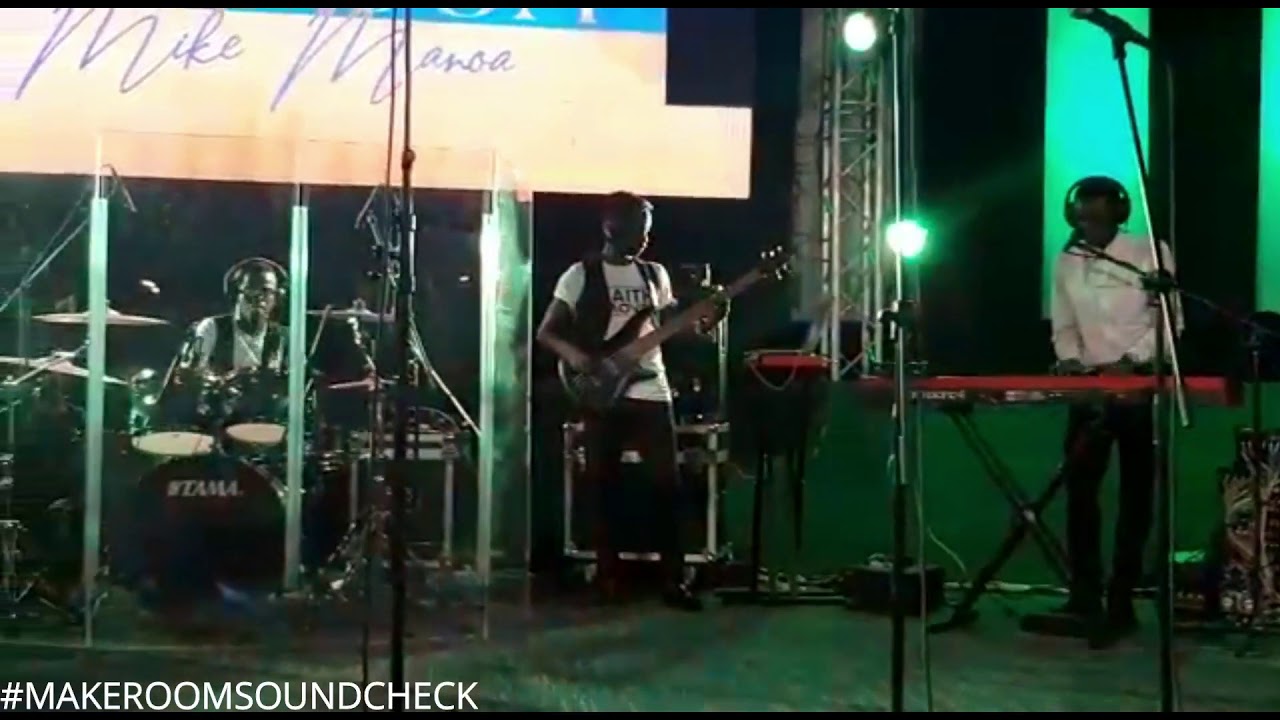 Mike Manoa (Make Room Concert Sound Check) X The Icons - YouTube
