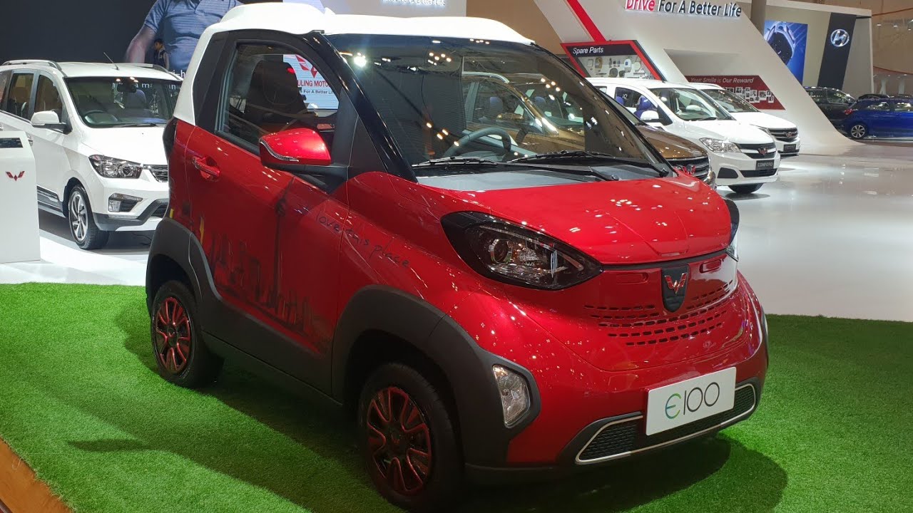 In Depth Tour Wuling E100 - Indonesia - YouTube