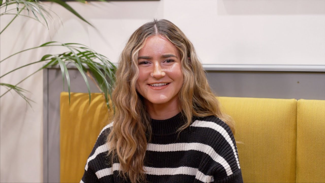 Chloe - YouTube