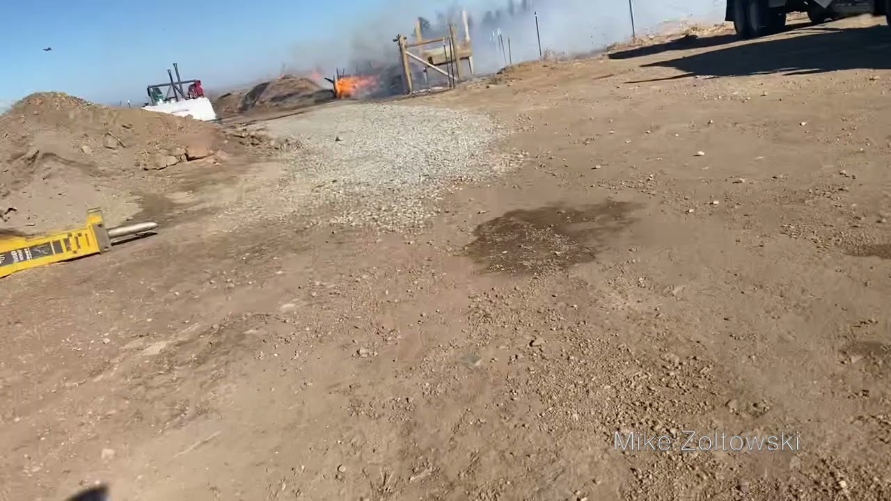 Mike Zoltowski witnesses Marshall Fire, clip 1 - YouTube