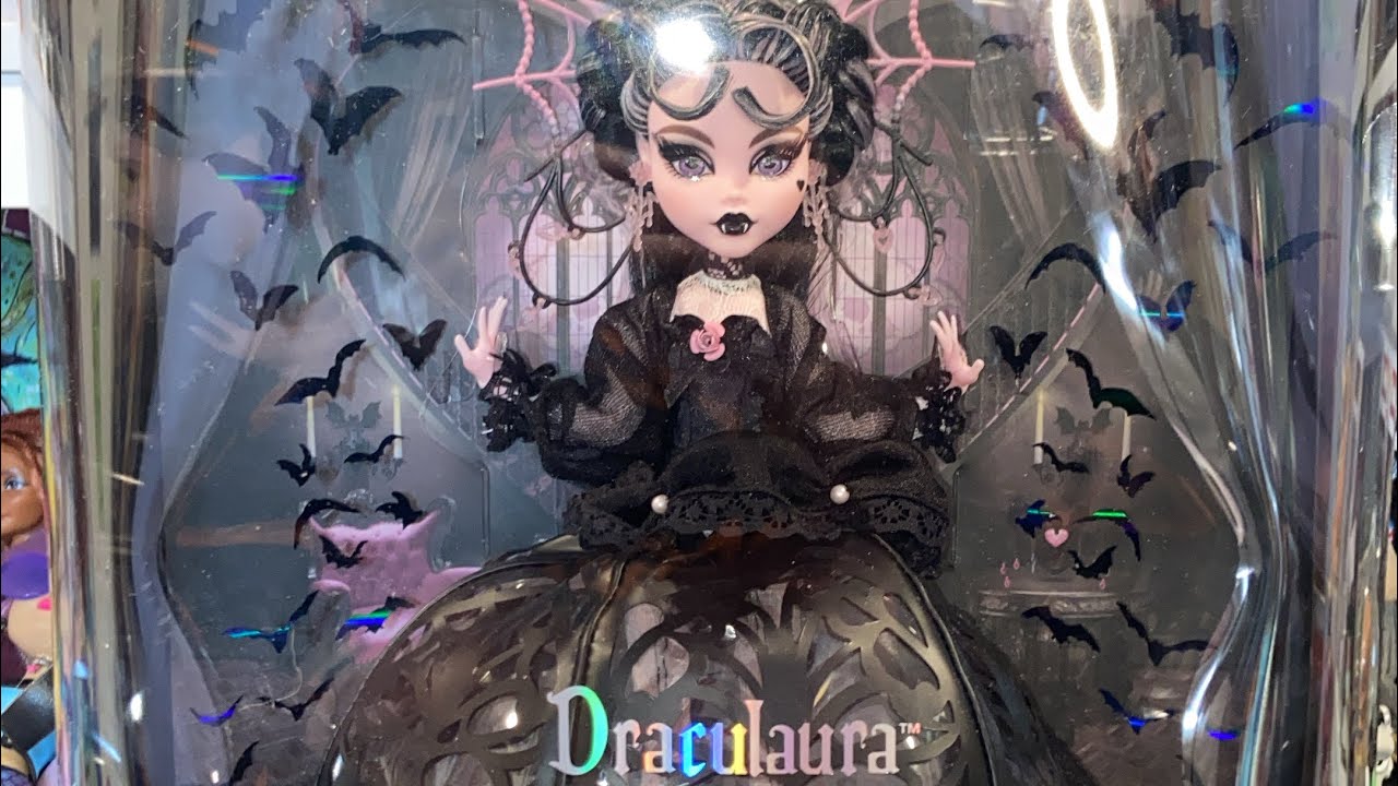 Monster High “Vampire Heart Draculaura” Doll/Box review! - YouTube