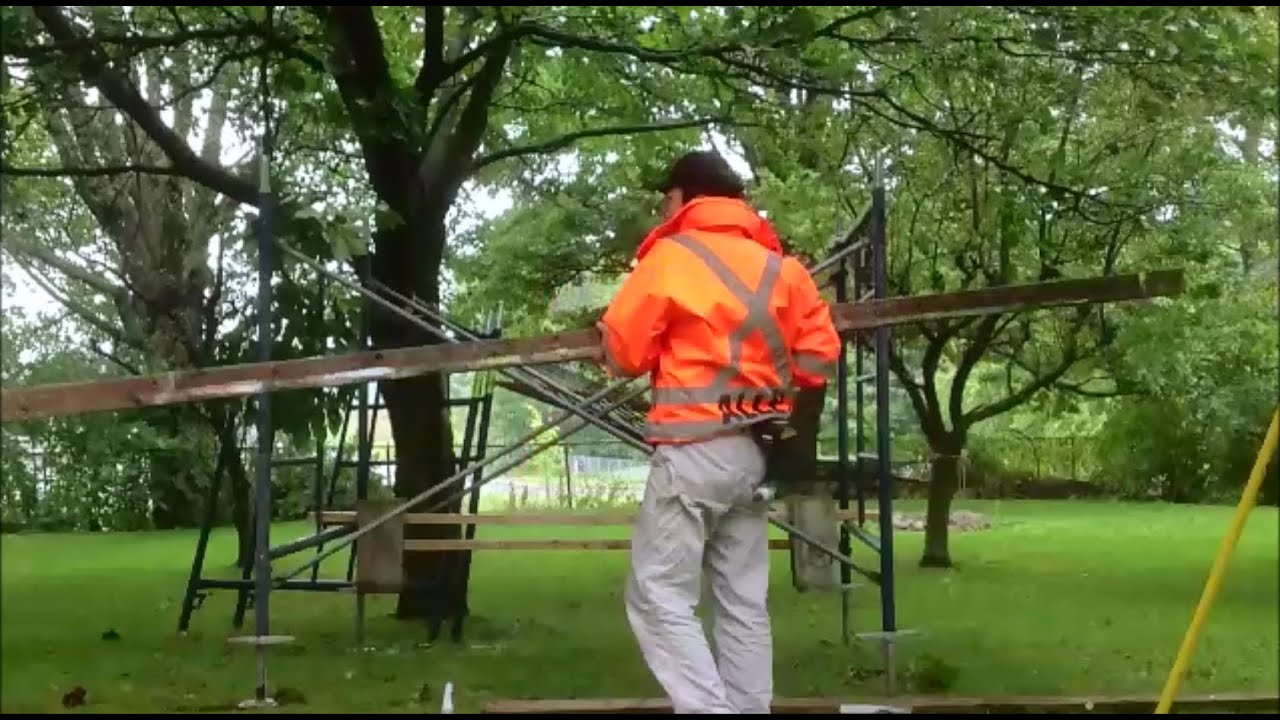 John Allen - Downtown Markham Mural Project - Day 4 - Times up. - YouTube