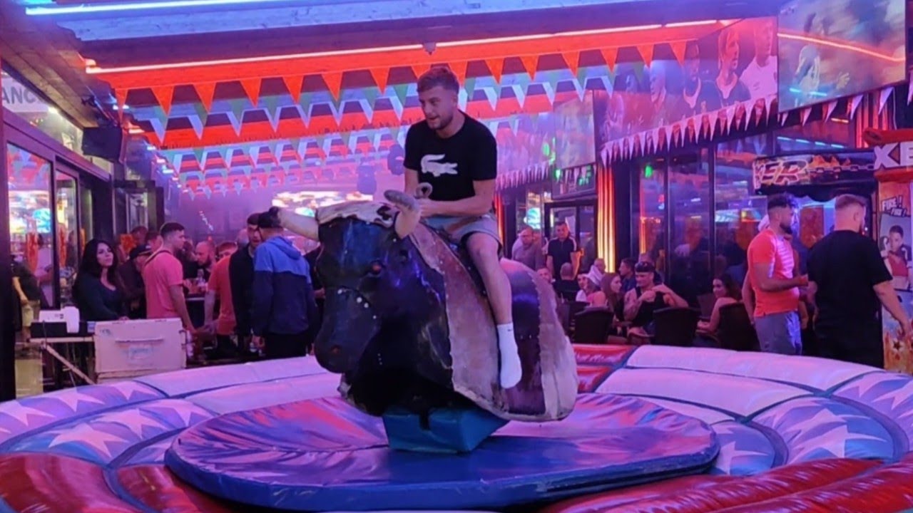 Mechanical bull riding December 1st 2023 in Benidorm ♉ - YouTube
