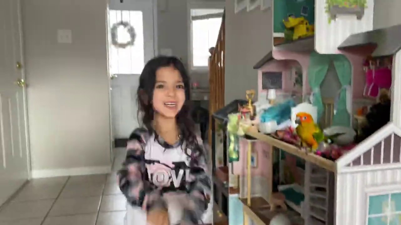 Life of toys with Princess Sienna - YouTube