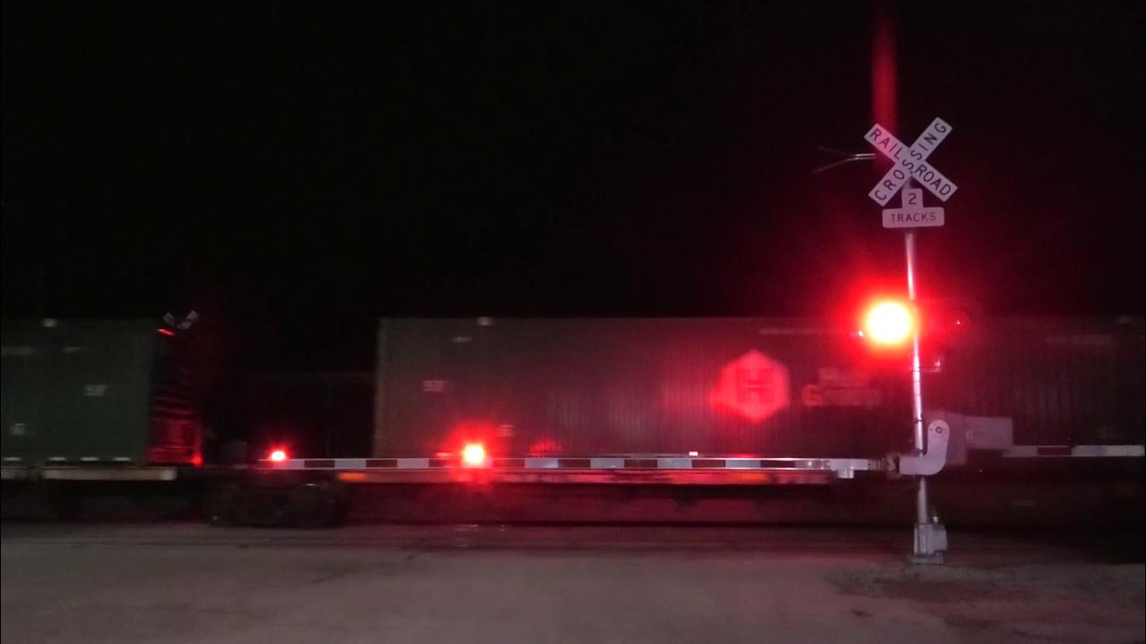 UP 6055 East in Creston, IL 3/10/21 - YouTube