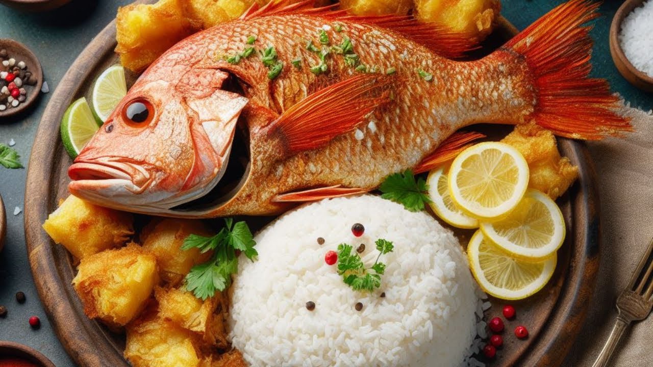 Receta de Pargo Rojo Entero Frito con Tostones y Arroz con Coco - YouTube