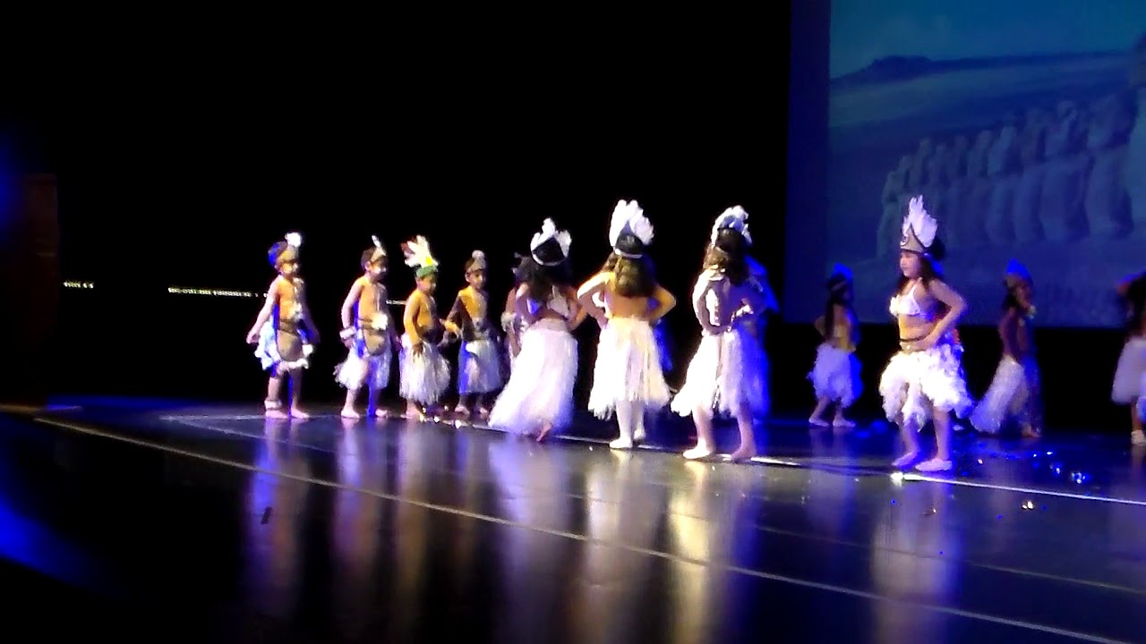 Baile Pascuense Centro Cultural - YouTube