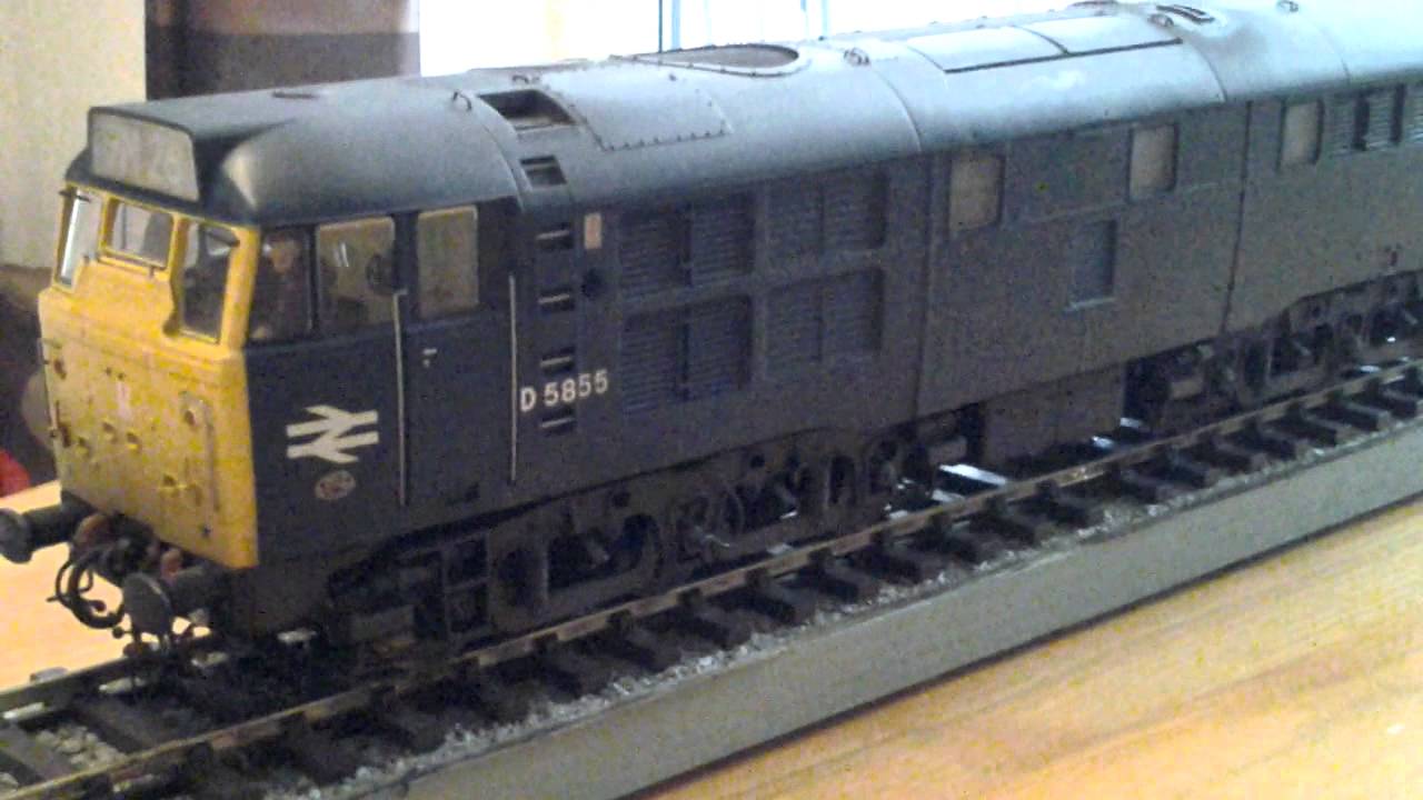Train Tech sound SFX 20 in O gauge class 31 - YouTube