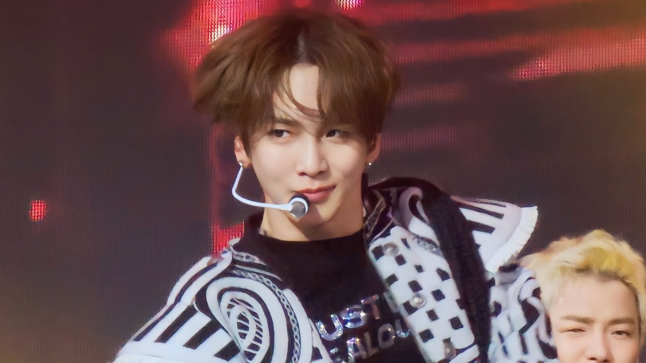 [4K] 231210 샤이니(SHINee) - JUICE [2023 K-link Festival] - YouTube