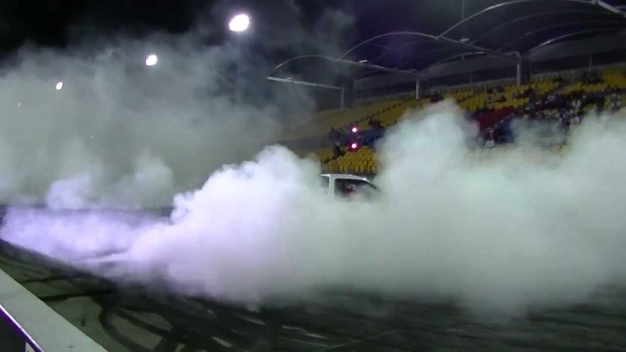Nev Crouch Memorial Skids-Sydney Dragway 8/1/2014 - YouTube