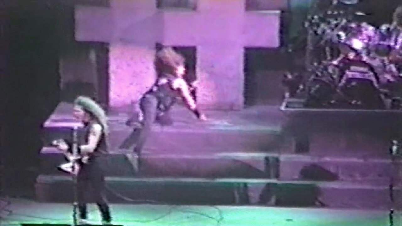 Metallica - Live in Toronto, ON (1986) [Remastered] - YouTube