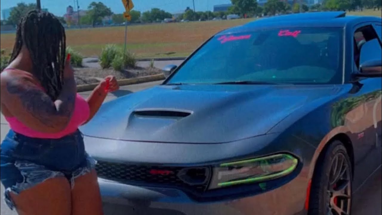 Ivan’s ex baby momma car gets stolen - YouTube