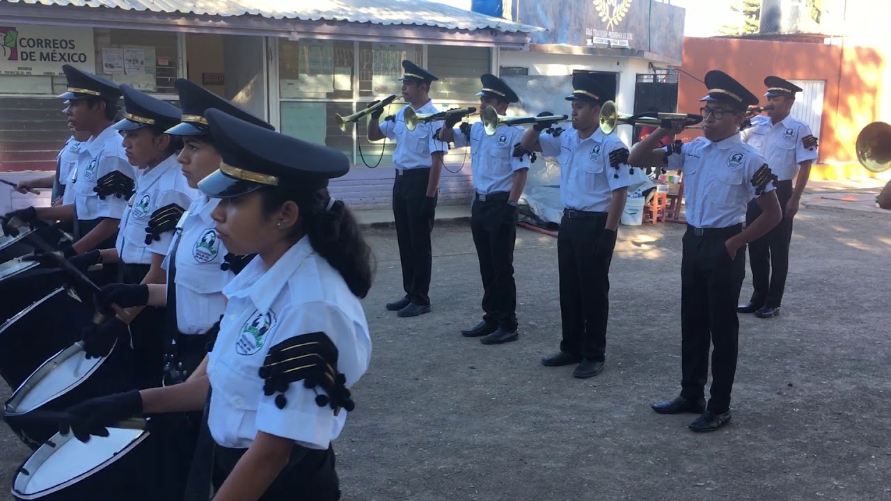 Marcha Notas - Banda de Guerra Águilas - CBTA 131 - Febrero 2020 - YouTube