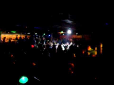 JOY VALENCIA 12 sep 09 calentando motores VICTOR VICENTE dj y DANI WALLACE dj