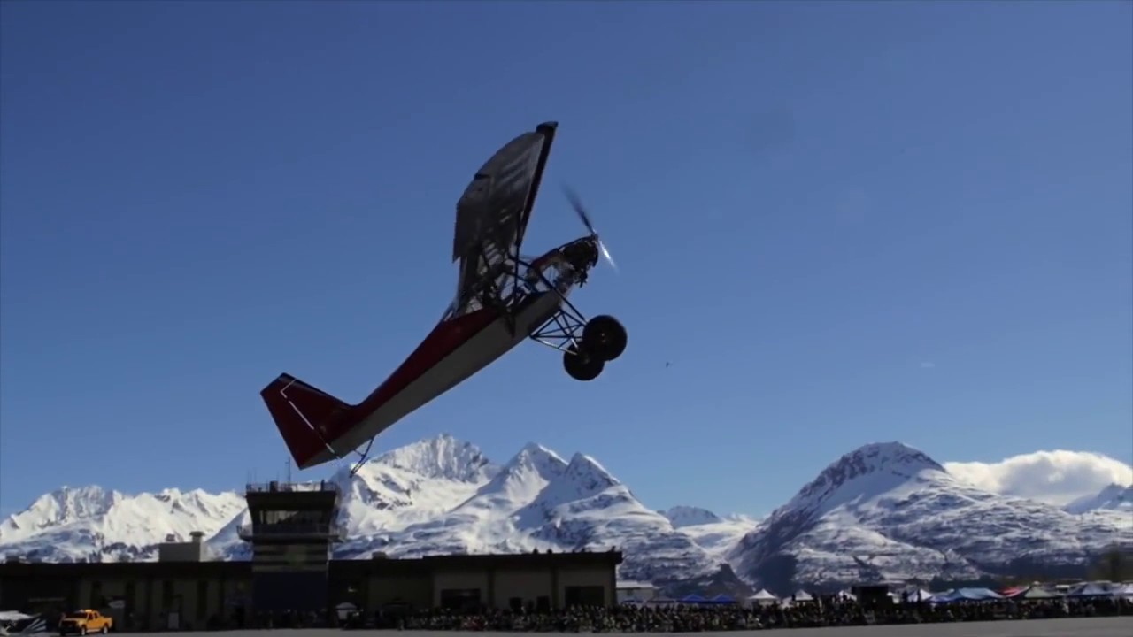 STOL - Short Takeoff and Landing - YouTube