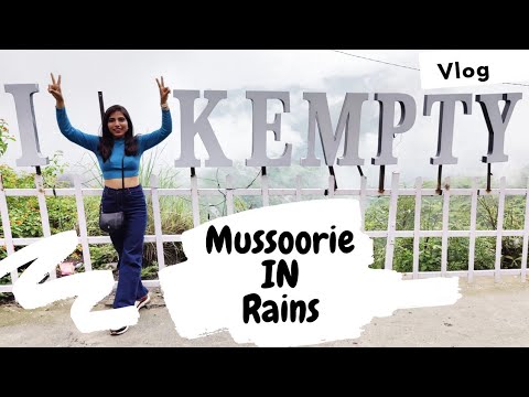 Mussoorie in Rainy Season | We couldn't see mountains🤣 Living in clouds ...