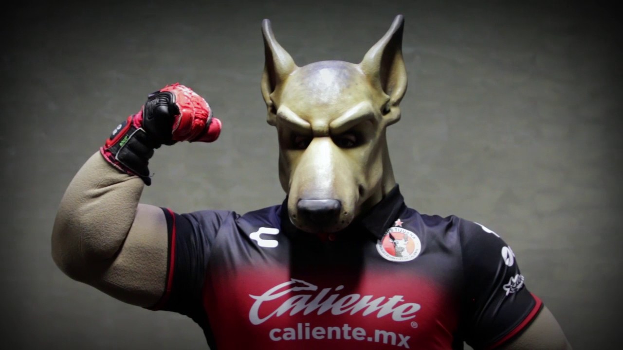 XOLO MAYOR - CHARLY FÚTBOL - YouTube