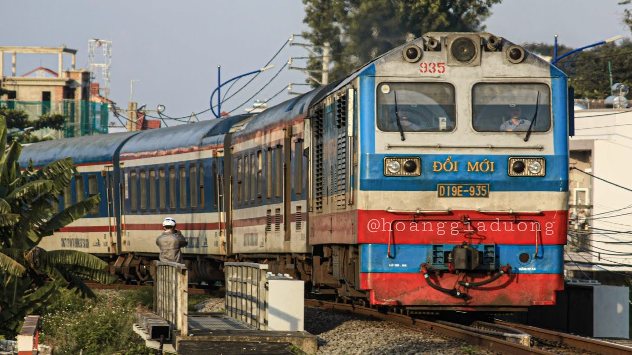 D19E-935:SE3 - YouTube