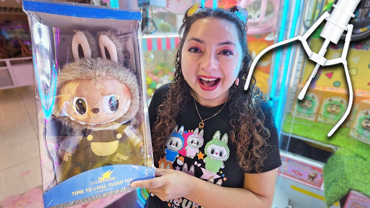 We WON this HUGE Labubu from a claw machine! - YouTube