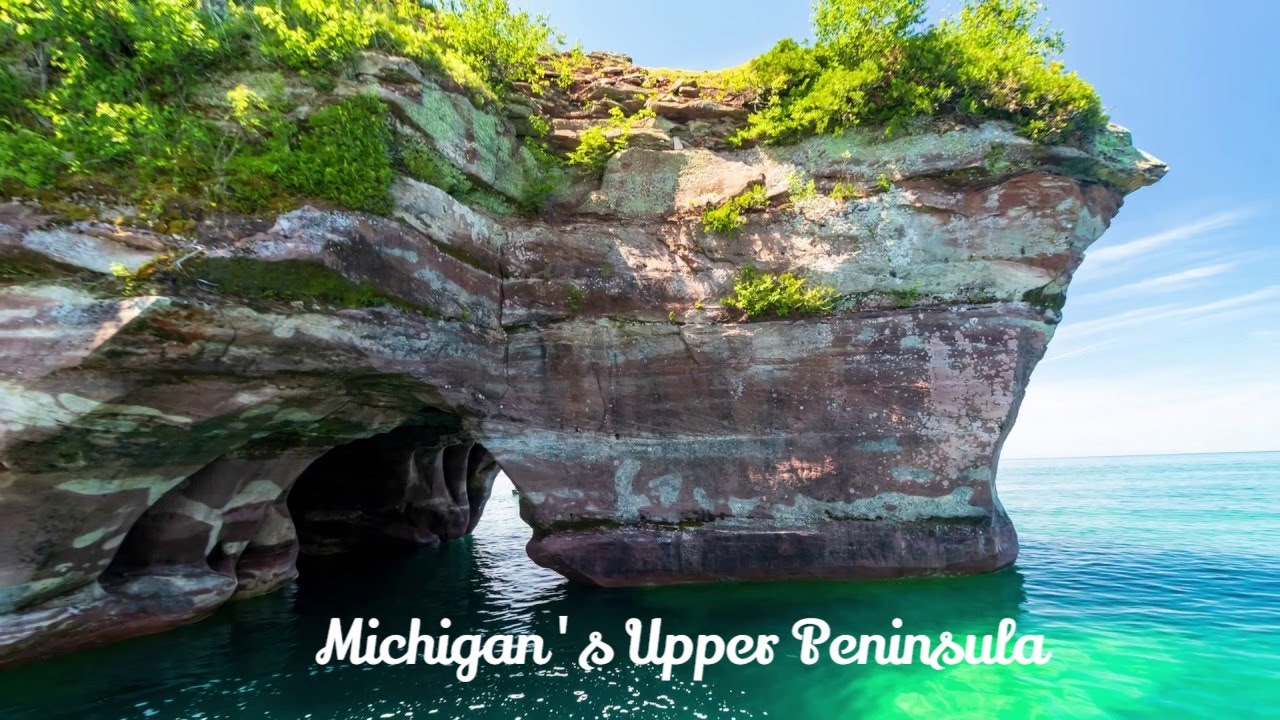 PICTURED ROCKS Kayaking and Tour of Grand Island || Munising Michigan ...