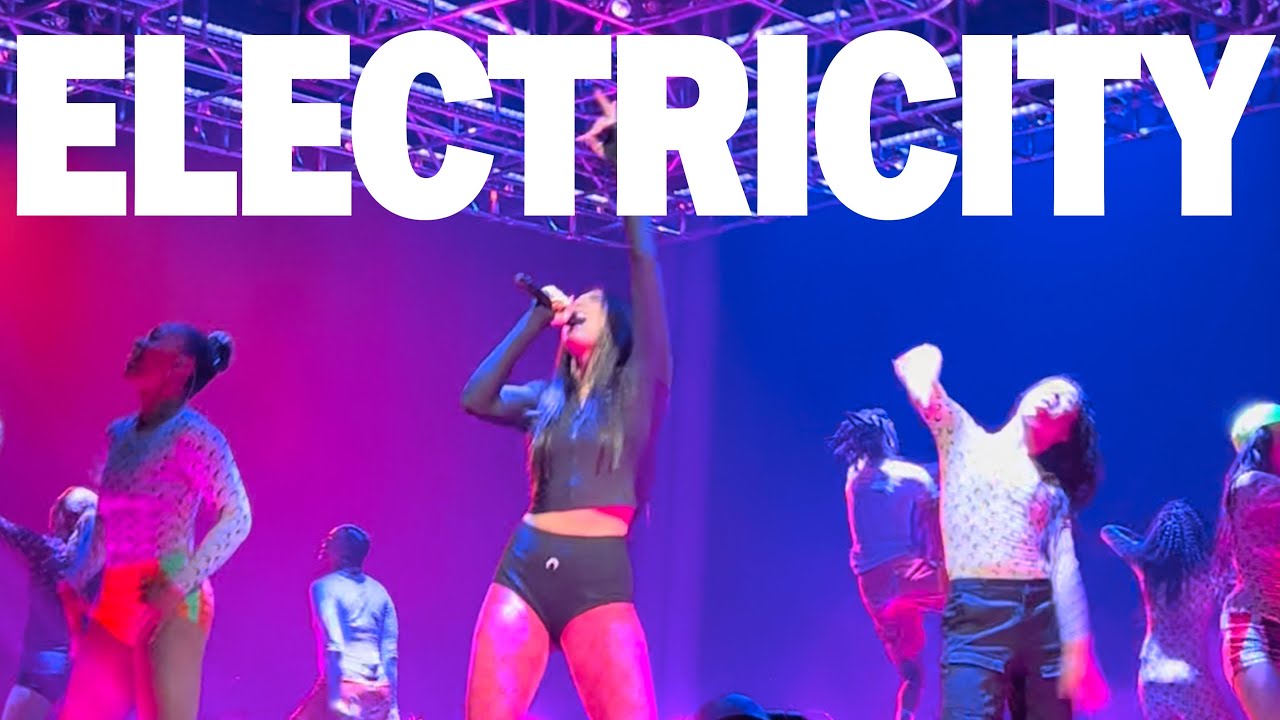 Electricity - DUA LIPA Future Nostalgia Tour Minneapolis 03/08/22 ...