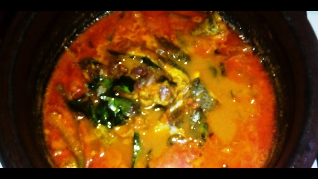 MALABAR PILOPPY FISH CURRY - ULLI THALICHATHU - RECIPE VIDEO - YouTube