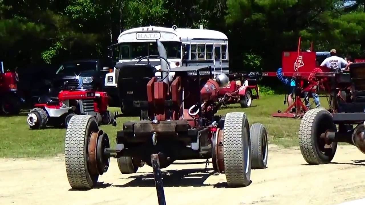 Doodle Bugs Pulling Contest #4 - YouTube